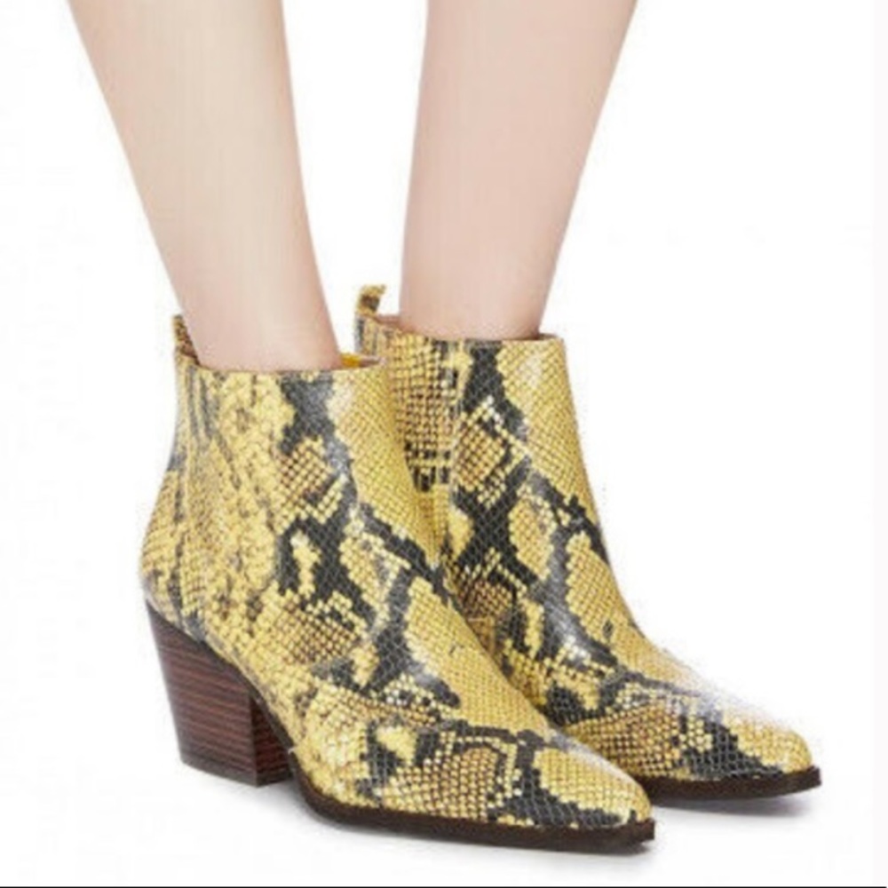 New Sam Edelman Winona Yellow Snake-Print Booties - Gem